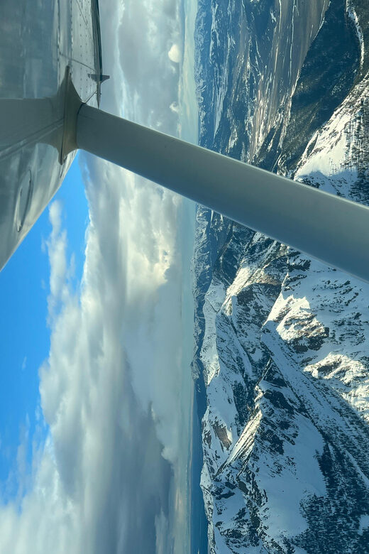 West Yellowstone:45 Minute Aerial Tour Rugged Mountains - The Value of the Experience