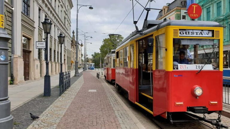 Wroclaw: Private Tour by smal Historic Tram 1,5h 13-16 seats - Who Should Consider This Tour