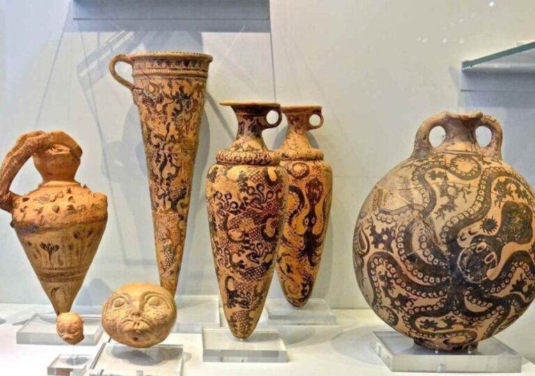 Archaeological Museum & Knossos Palace Guided Tour Half Day - The Journey to Knossos Palace