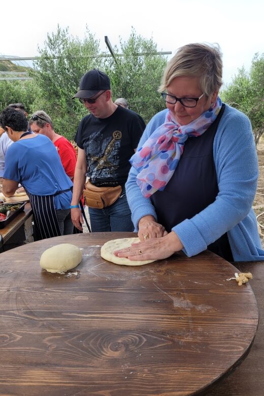 Bake Your Bread Outdoor Workshop