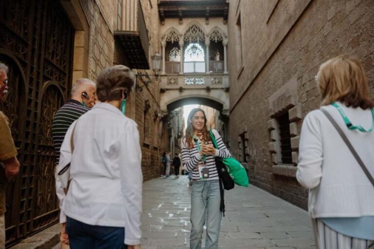 Barcelona: Park Güell, Sagrada Familia, Cable Car & More - Top Highlights and Why They Matter