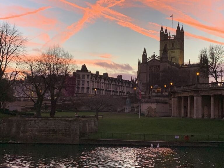 Bath: Walking Tour of Bath and Guided Tour of Bath Abbey - Value and Practical Considerations