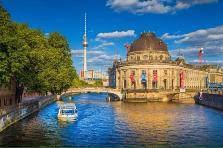 Berlin: Historic Guided Walking Tour with Museum Island Pass - A Step-by-Step Breakdown of the Tour Experience