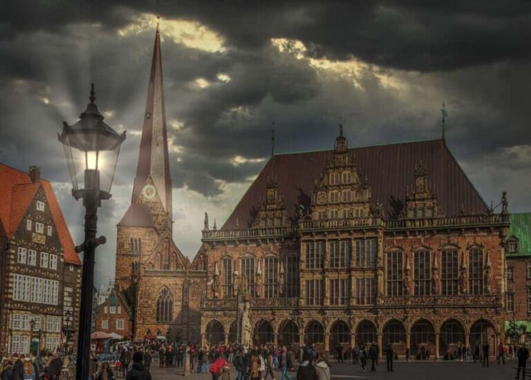 Best of Bremen Private Walk Tour with a Professional Guide - Discovering Bremen: A Perfect Blend of History and Charm