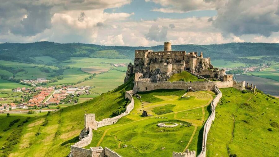 Bratislava: High Tatras, Demänovská Cave & Spi Castle Tour