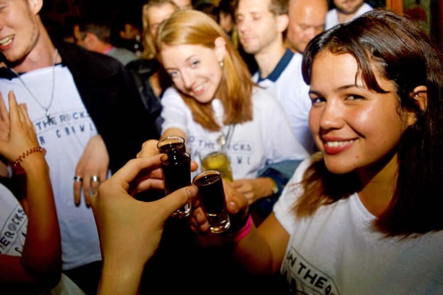 Brighton: Halloween Bar Crawl/ 5+ Venues, Free Shots & More