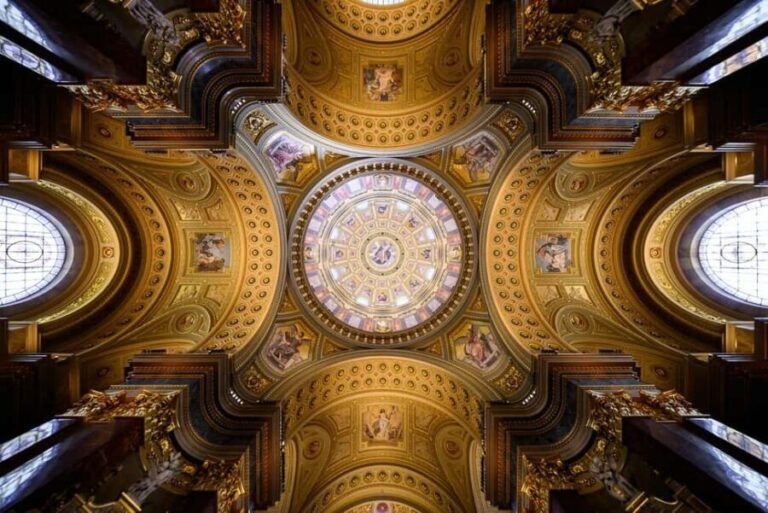 Budapest: St. Stephen's Basilica Entry with Options - An Overview of the Experience