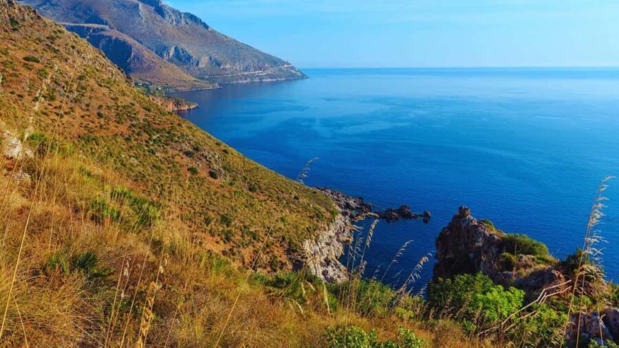 Catania: Guided Horseback Ride in Misterbianco Countryside - The Scenic Rewards: Mount Etna and the Ionian Sea