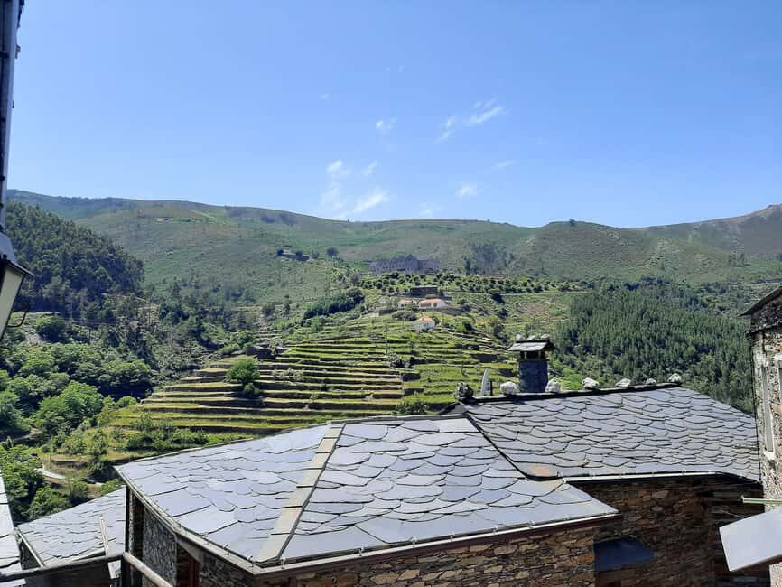 Covilhã: Serra da Estrela and Aldeia de Xisto Piodão Tour
