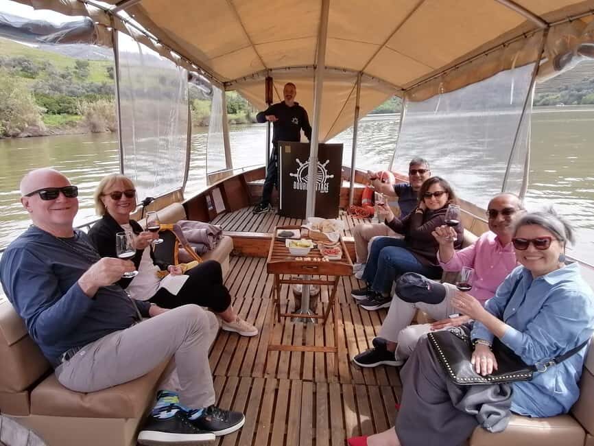Douro valley: 2 Wineries Lunch at the Winery & 1h Boat Tour
