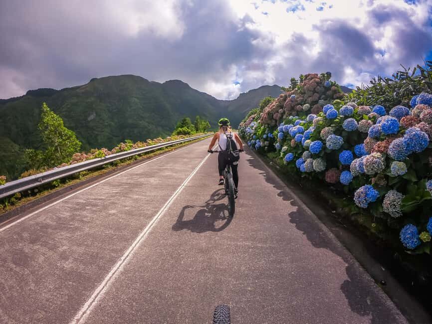 E-bike Sete Cidades Tour with Guide