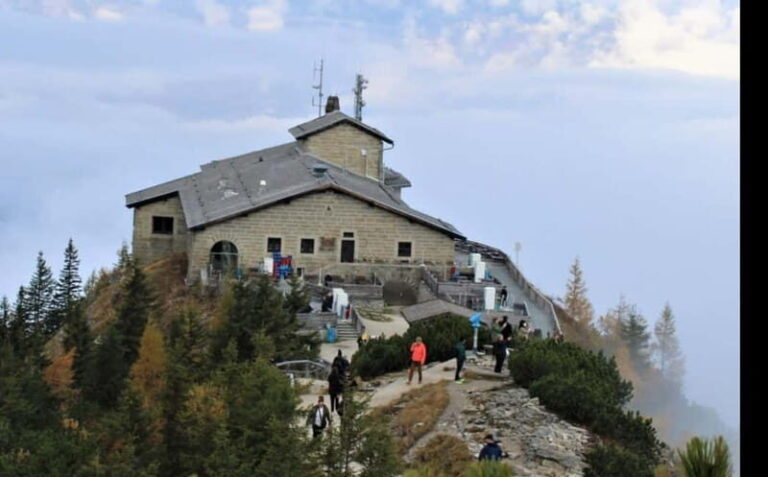 Eagle's Nest&Bunkers WWII Private Trip From Salzburg+Ticket - The Logistics: How the Tour Works