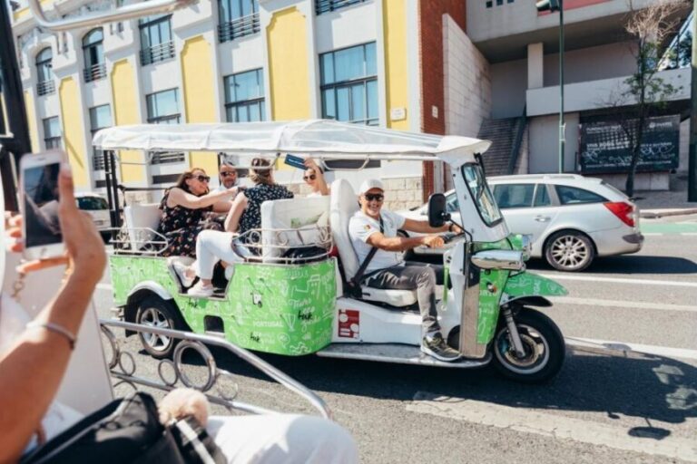 Essential Tour of Old Lisbon in 2H00 : Private Tuk-Tuk Tour - A Detailed Breakdown of the Neighborhoods