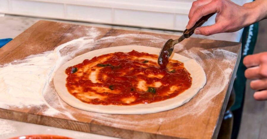 Florence: Pizza or Pasta Class with Gelato at a Tuscan Farm