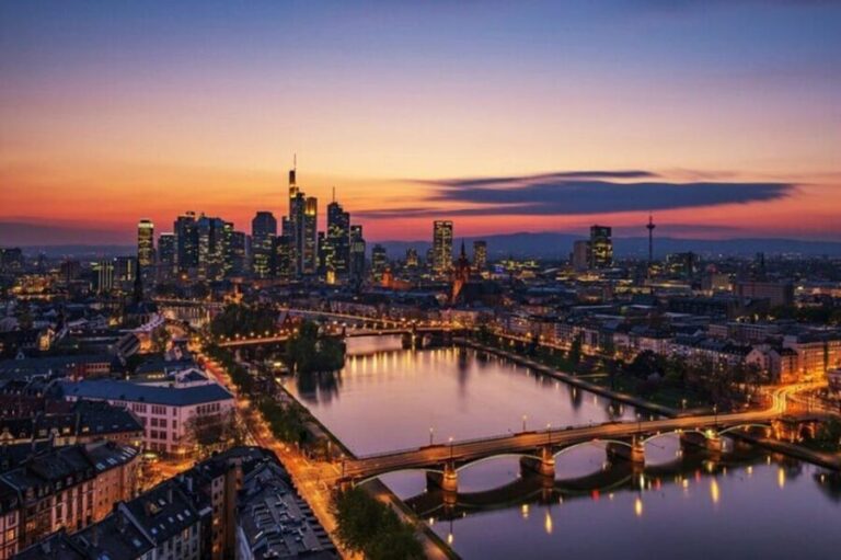Frankfurt : Highlights & hidden Gems Private Walking Tour - Why Choose the Frankfurt Highlights & Hidden Gems Tour?