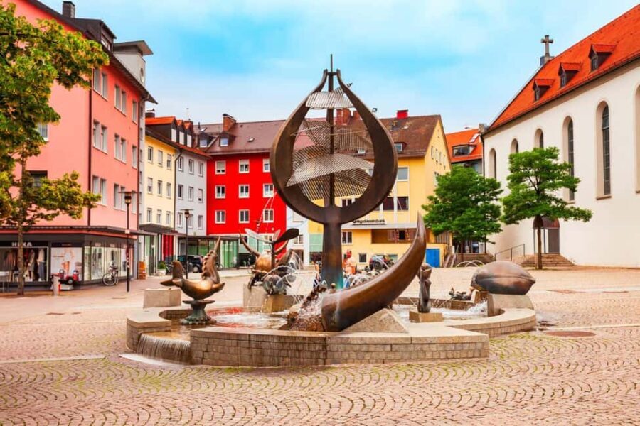 Friedrichshafen: 2-Hour Walking Tour with a Local