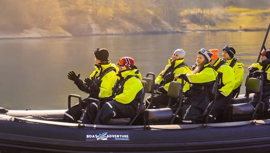 From Stavanger: Lysefjord RIB Boat Tour with Boathouse Visit