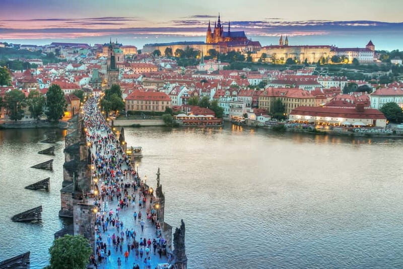 From Vienna: Full-Day Trip to Prague