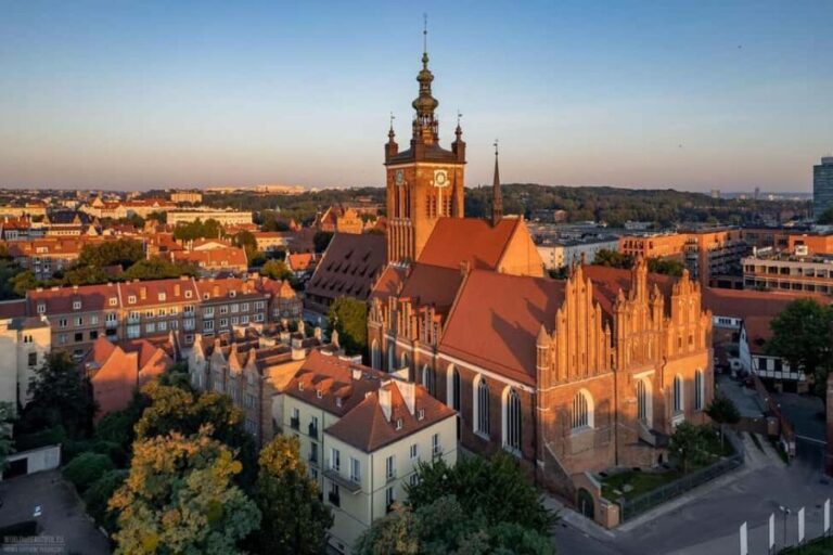 Gdansk: Candlelight Piano Concert at St. Catherine's Church - Practical Tips for Attending