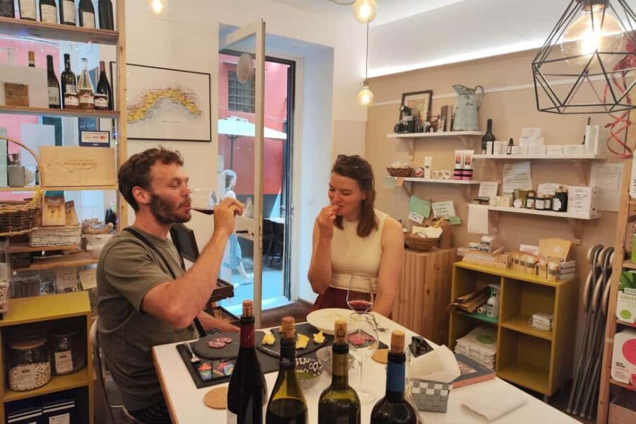 Genoa: Wine Tasting with Pesto, Focaccia Near Columbus House