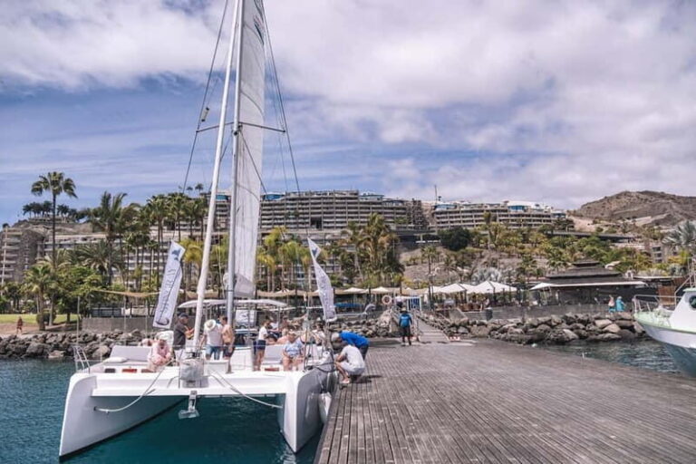 Gran Canaria: Catamaran tour with lunch along unspoiled beaches - The Beaches and Caves: Natural Marvels