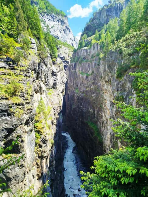 Grindelwald's Captivating Hike to Glacier Canyon