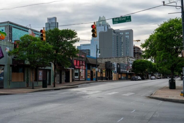 Heartbeats of Austin: A Romantic Journey Through Time - What Sets This Tour Apart?