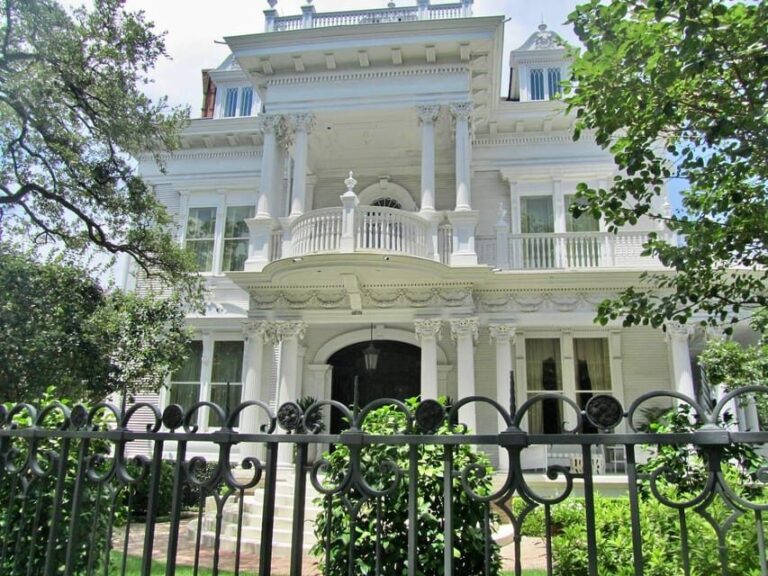 Highlights of New Orleans  Private Driving Tour - The Itinerary Breakdown: What’s Included