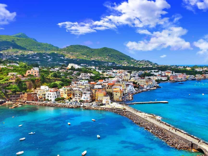 Ischia/Forio: Visit to the Aragonese Castle + Village of Celsa