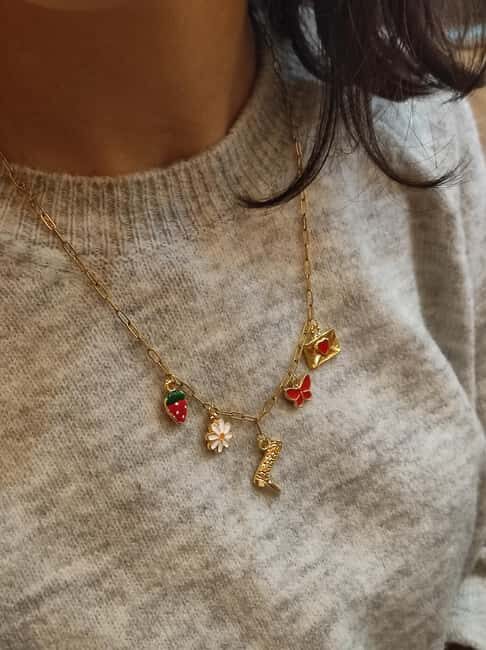 Istanbul: Steel Chain & Charm Jewelry Workshop - Detailed Breakdown of the Experience