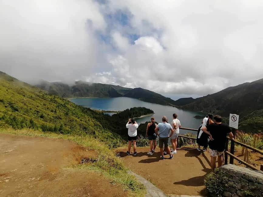 Jeep Full Day Sete Cidades & Firelake (Lagoa do Fogo)
