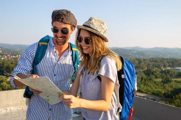 Jewels of Monaco  Private Walking Tour for Couples - Sauntering Through Monaco-Ville’s Charming Streets