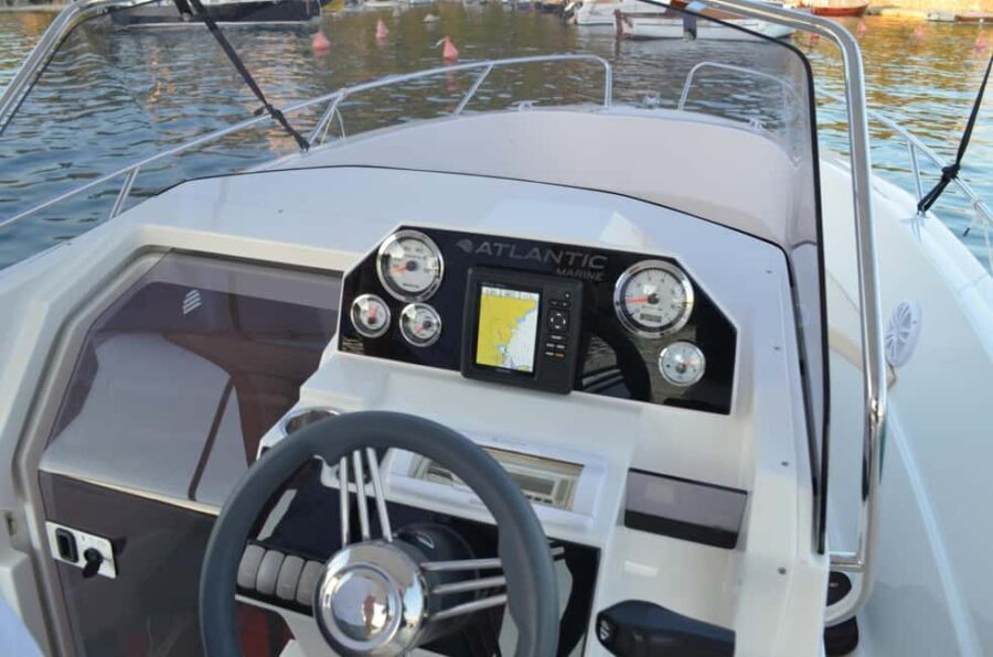 Krk: Rent a boat Atlantic 670 open 410kk