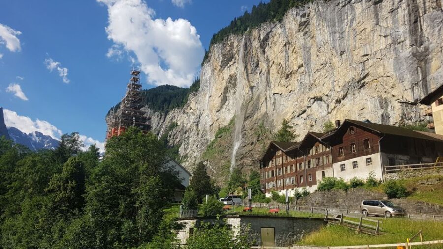 Lauterbrunnen and Mürren Small Group Day Trip