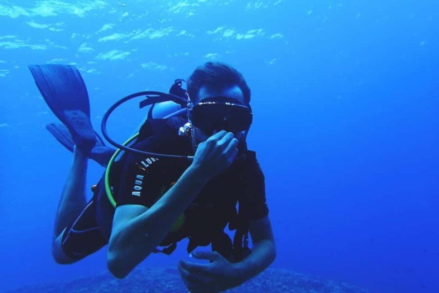 Lefkada to Lefkada 7 Day Scuba Diving Sailing Tour
