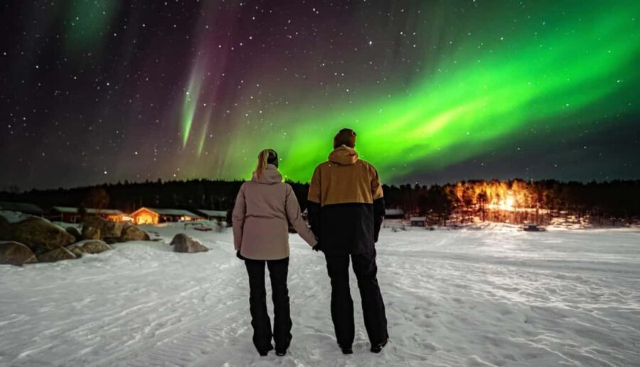 Levi: Guaranteed Aurora Hunting Tour with Photos