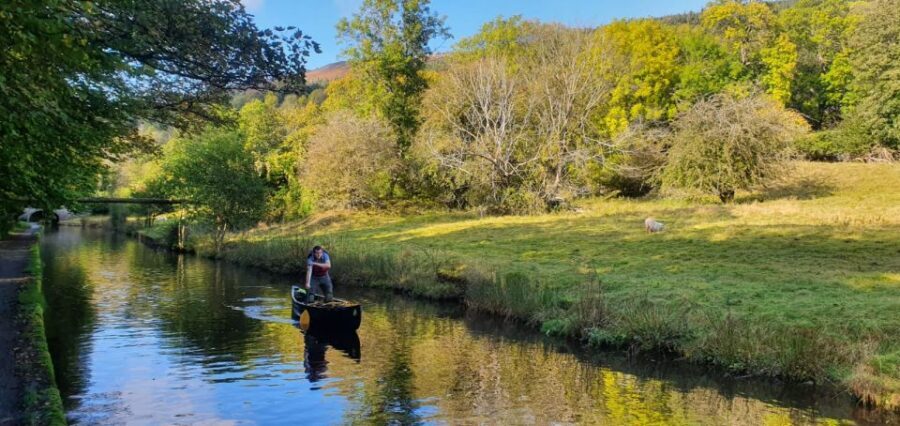 Llangollen: Guided Aqueduct Canoe Tour