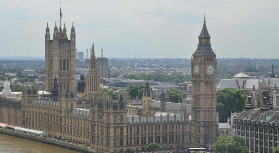 London: Houses of Parliament Ticket & Political London - An In-Depth Look at the Experience