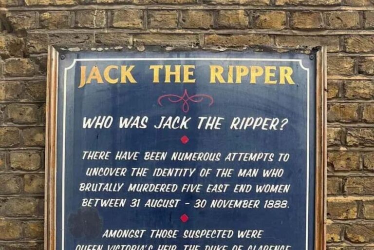 London: Jack the Ripper Tour with Drinks - Practical Details: What You Need to Know