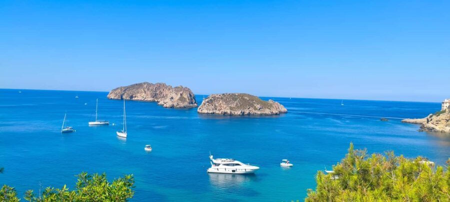 Mallorca: 3-hour bus tour around Calvià with 2 stops - Who Is This Tour Perfect For?