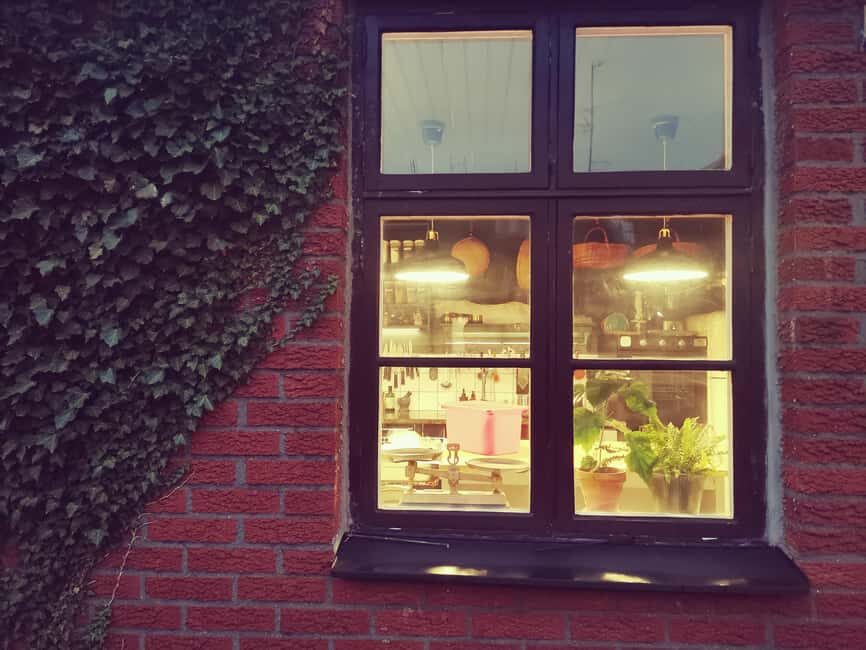Malmö: Korean Dumplings Cooking Class with Chef So-Young