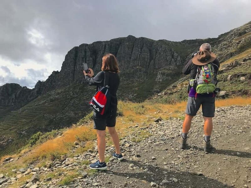 Night hike with guide to enjoy Marão mountain sunrise