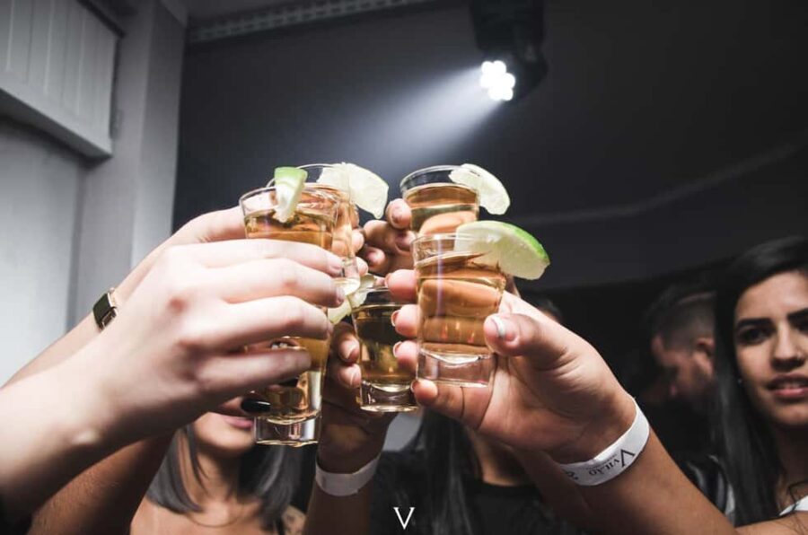 Nuremberg: Night Pub Crawl with Shots and Party