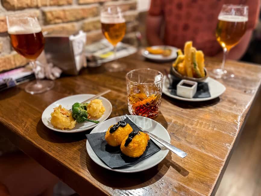 Pamplona: Pintxos Tasting Tour with Local Guide