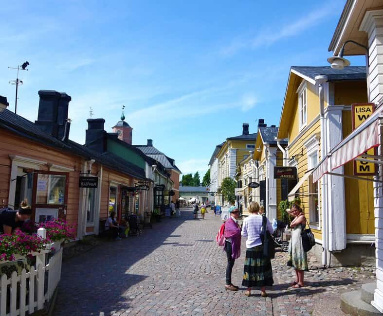 Porvoo Old Town&Riverside Heritage Guided Tour from Helsinki