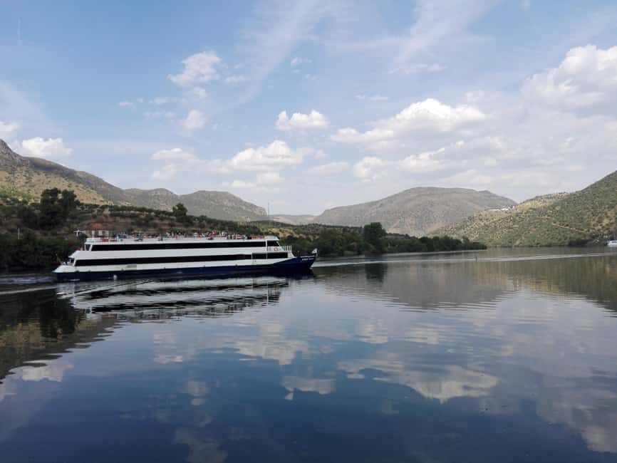 Régua: Barca D'Alva Full-Day Scenic River Cruise