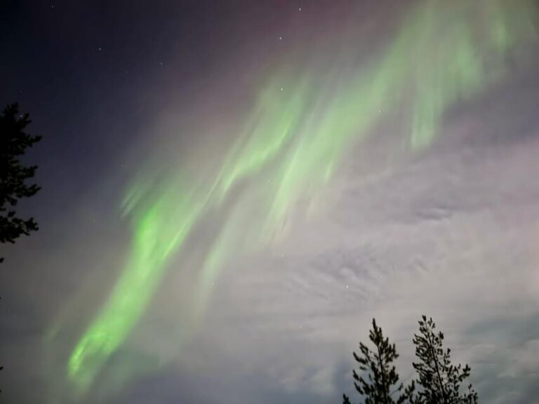 Rovaniemi: Guaranteed Northern Lights Tour - Frequently Asked Questions