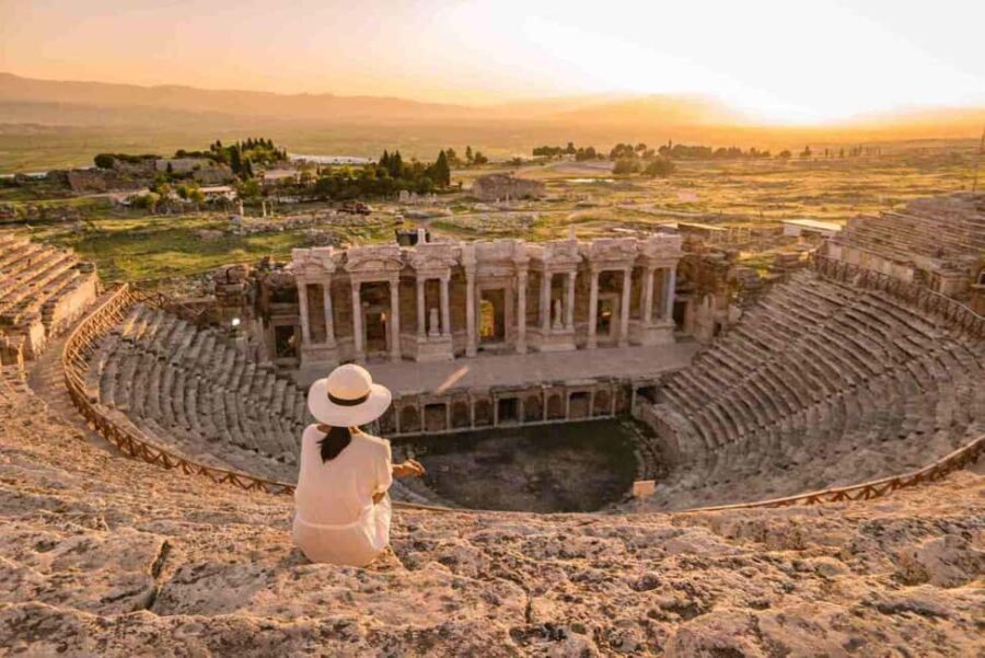 Sargerme: Pamukkale and Hierapolis Day Trip with Lunch
