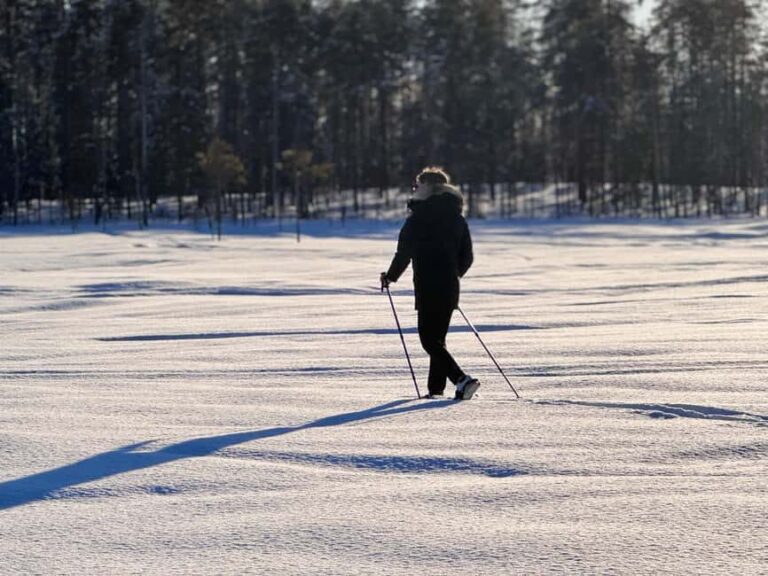Snowshoes - Authenticity and Safety in the Snow