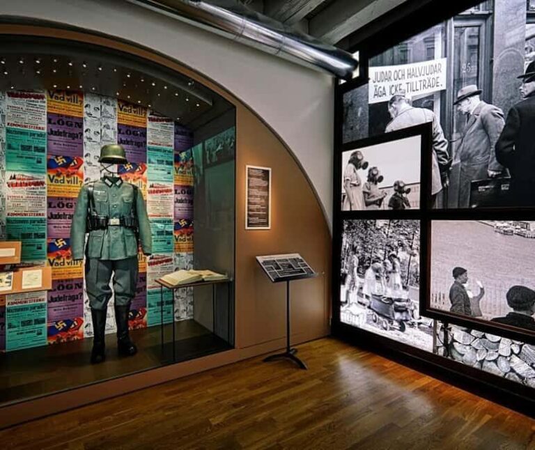 Stockholm: Army Museum Entry Ticket - The Raoul Wallenberg Room